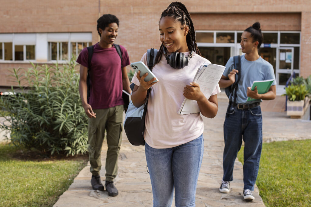 The era of digital learning tools - eMAMA